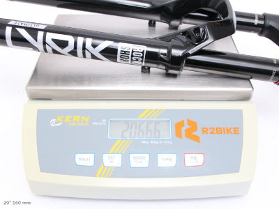 ROCKSHOX Suspension Fork 27 5 Lyrik Ultimate Charger 3.1 RC2 150 mm